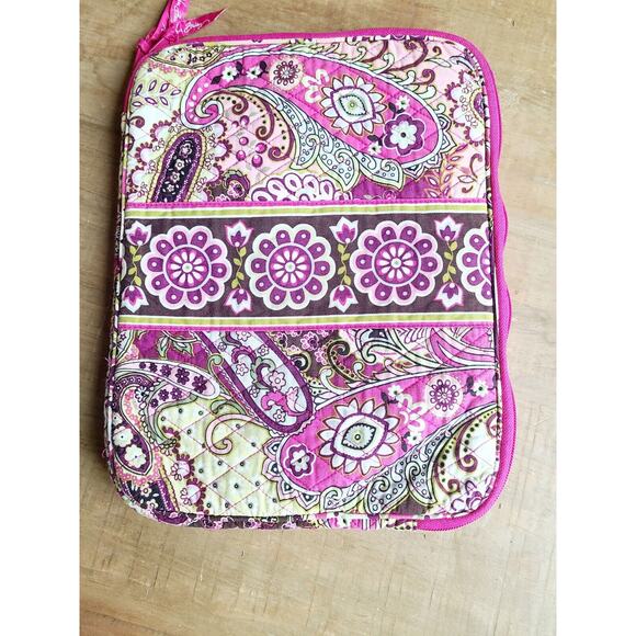 Vera Bradley | Bags | Vera Bradley Computer Sleeve Very Berry Paisley ...